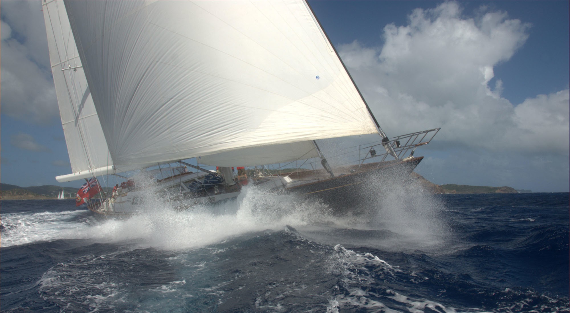 Yacht YANNEKE TOO, Camper & Nicholsons | CHARTERWORLD Luxury Superyacht ...